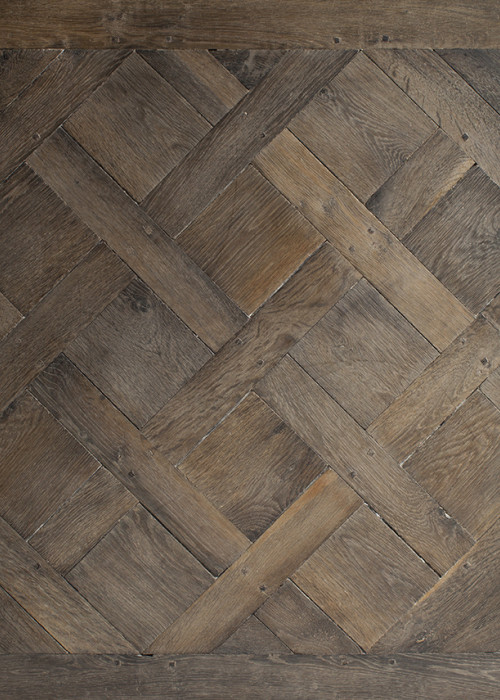 What are the benefits of using Reclaimed Wood?