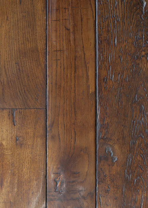 What are the benefits of using Reclaimed Wood?